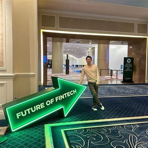 Fintech Embeddedanalytics Datadriven B2b Saas Productinnovation Explo