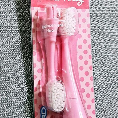 Bn Hello Kitty Electric Toothbrush Beauty And Personal Care Oral Care