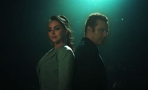 Ferhat GÖÇerden Azerbaycanli MÜzİsyen İle SÜrprİz DÜet İstiklal