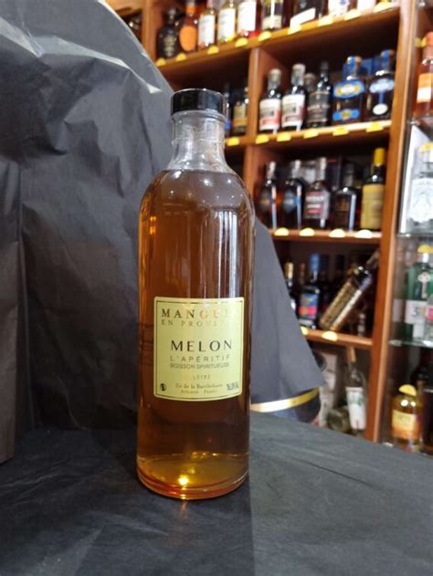 Aperitif Au Melon Manguin Avignon En Provence Cave Clemenceau