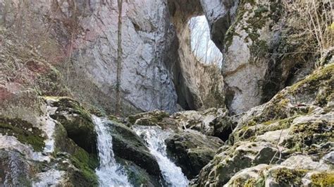 Šuplja Stena Valja Prerast Šta Videti U Majdanpeku Gde Putovati