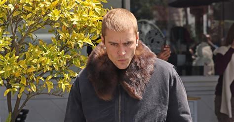 Justin Bieber En Deuil Il Annonce La Mort De Son Grand Père Dans Un