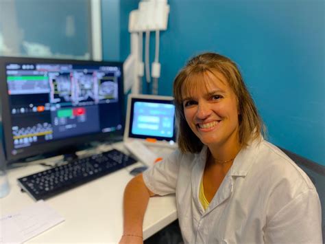 Portrait Dun Jour Nelly Manip Radio