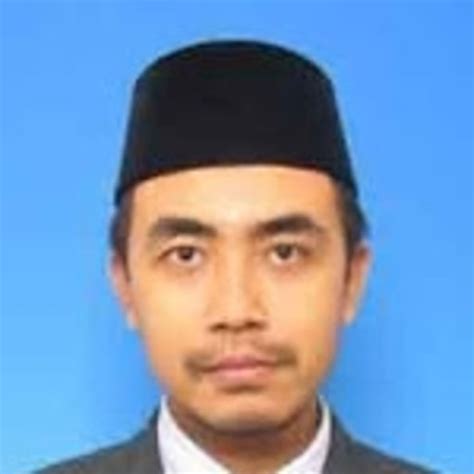 Irwan Mohd Subri Director Ba Al Azhar S P I Ukm And Ph D Uiam