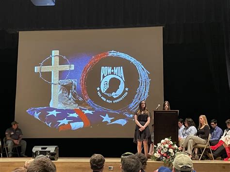 Kyleigh Wallace And Emily Seymour Carbondale Area School District