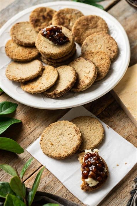 Scottish Oatcakes Savor The Flavour