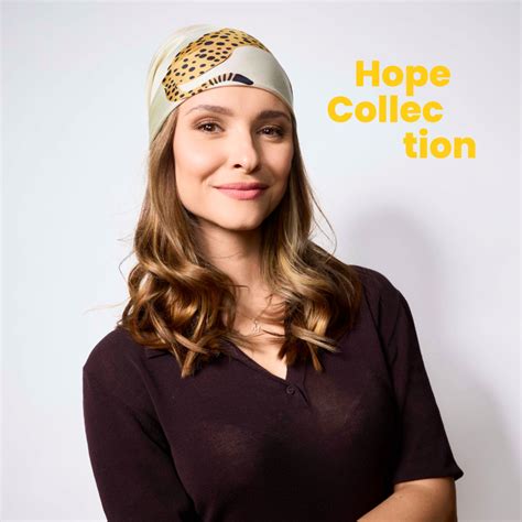 Julia Furdea X Hope Collection St Anna Kinderkrebsforschung