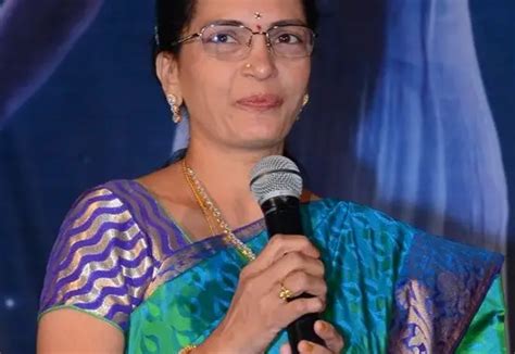 Tollywood Producer Producer Sunitha Biography News Photos Videos Nettv4u