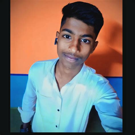 Karan Chavan Karanchavan05 • Instagram Photos And Videos