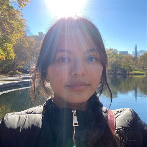 Isamara Descubre Youtube