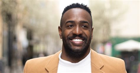 11 Things Naturally Classy Men Avoid Doing In Public The Considered Man