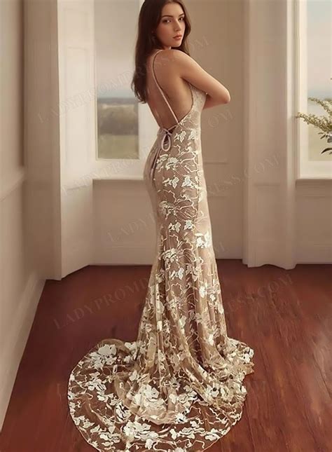 2026 Champagne V Neck Lace Backless Lace Up Prom Dresses