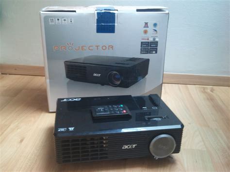 The ultimate unboxing experience!: Acer X110P DLP Video Beamer ...
