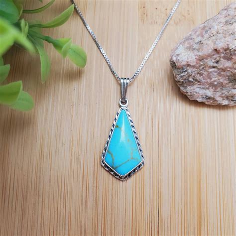 Socute925 Kingman Turquoise Pendant With Sterling Silver Chain 18