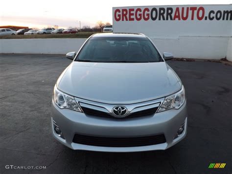 2012 Classic Silver Metallic Toyota Camry Xle 75123350 Photo 2