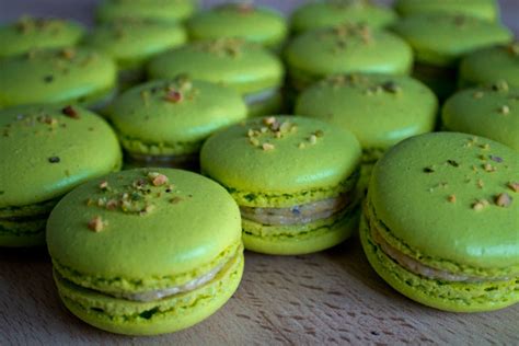 Recipe Pistachio Macarons With Italian Meringue Road To Pastry