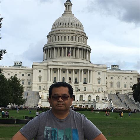 Manish Parikh Tour Manager Manishtaxiandlimo Linkedin