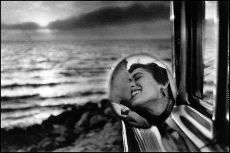 Elliott Erwitt Retrospective In Mostra Al Forte Di Bard 137 Scatti