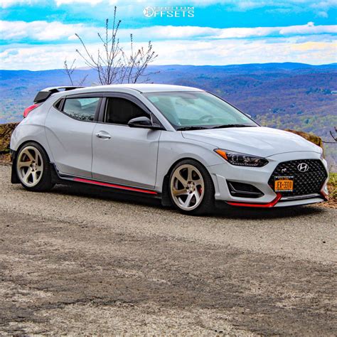 2019 Hyundai Veloster N With 18x95 35 3sdm 006 And 22540r18 Hankook