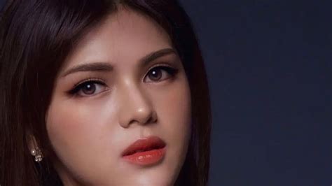 Rumah Tangga Selebgram Fiola Lalawi Hancur Akibat Suami Kepincut