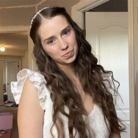 Taylor Marchetti Virtual Assistant Bravenly Global Llc Linkedin