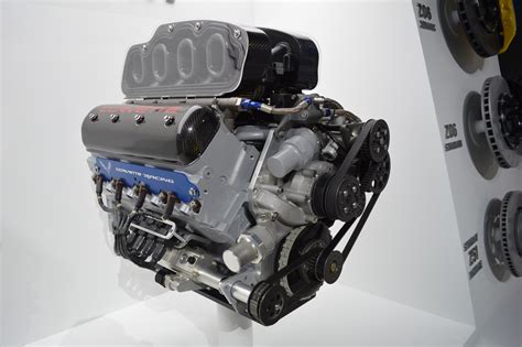 Lt4 And C7r Engine Porn From The Corvette Reveal At Naias
