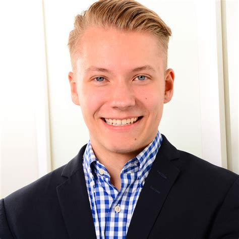 Julius Bobe Online Marketing And Digital Commerce Fachhochschule Des Mittelstandes Fhm Xing