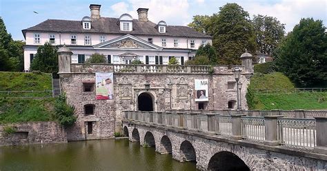 Schloss Pyrmont In Bad Pyrmont Deutschland Tripomatic