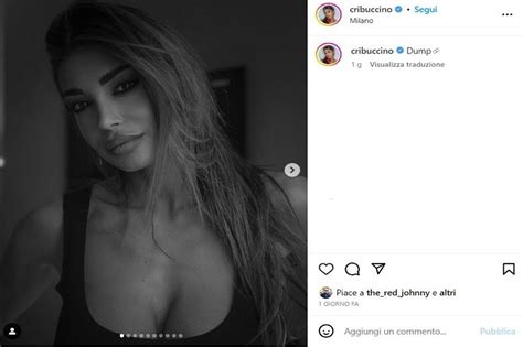 La Scollatura è Troppo Profonda Cristina Buccino Da Guardare Con