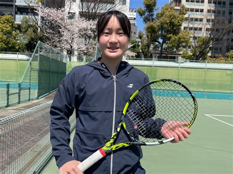 【女子テニス】国内敵なし、欧州でも優勝連発。13歳、駒田唯衣の強さは独立独歩にあり（内田暁「それぞれのセンターコート」）