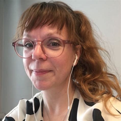 Caroline Älvlycke Carolinealvlycke • Threads Say More