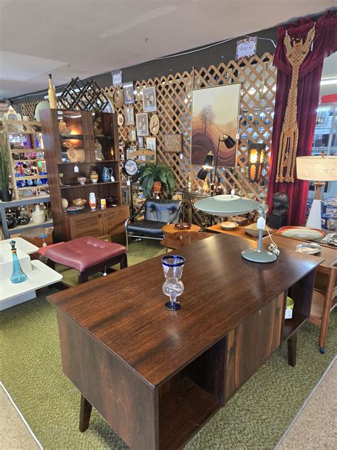 Collecting Antique Furniture Pacific Antiques Mall
