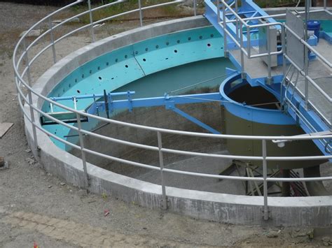 Ovivo® Submerged Effluent Launder™ Ovivo Municipal