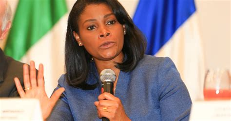 Jueces Policías Y Abogados La Fiscalía De Ecuador Arrestó A 14 Personas En Una Investigación