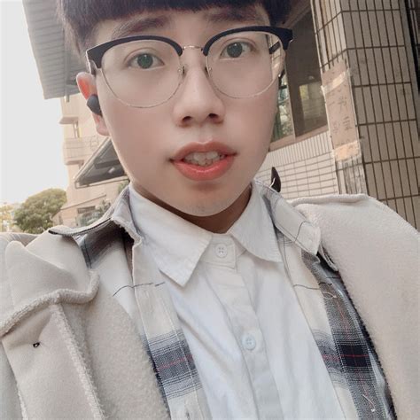 新北肉享家 — 台北大學附近新開幕 丼飯店 內用無限續小菜、飲料喝到飽～ 🎉每月特典（肉享日）點燒肉丼免費加量不加價！ 另外店家採全自助：點餐、取餐、餐盤回收 不用花很多時間排隊👍🏻