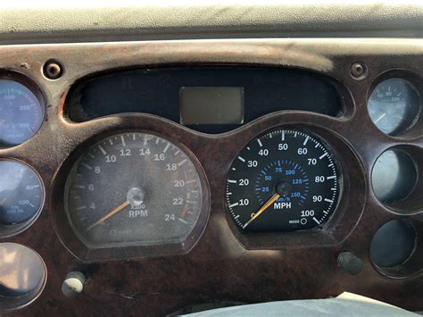 5mt5105am9 Mack Chn Speedometer Instrument Cluster For Sale