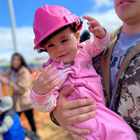 Pape Keepsyoumoving Womeninconstruction Internationalwomensday Papé Group