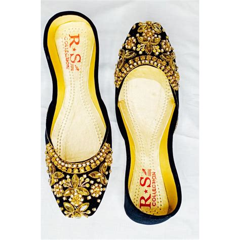 Multani Khussa For Girl And Woman Hand Made Pure Leather Embroidered Khussa Zina Color Price In
