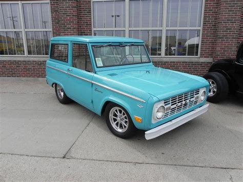 One Of Only A Handful Lowered Classic Ford Broncos Ive Ever Seen