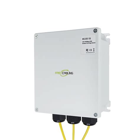 Outdoor Waterproof Poe Pass Through Switch Fastcabling