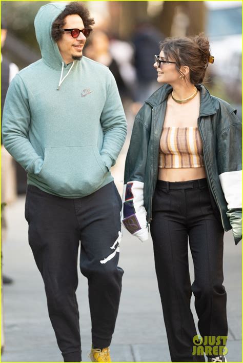 Emily Ratajkowski And Eric Andre Continue To Fuel Dating Rumors With Nyc Outing Photo 4891989
