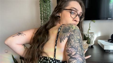 Divinebabe Fucking At The Thanksgiving Party Manyvids