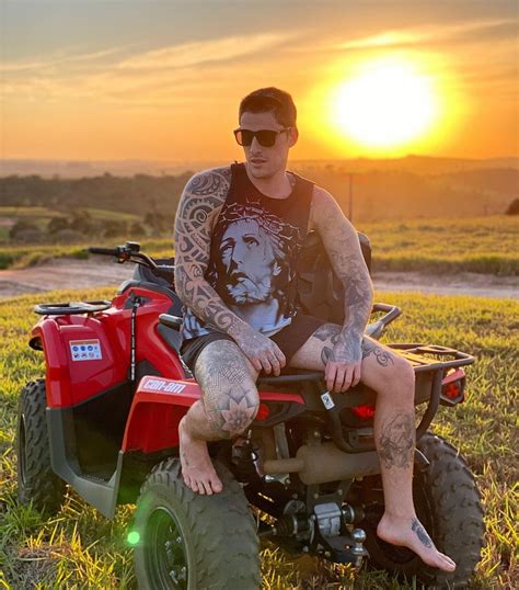 Danilo Borgatos Feet