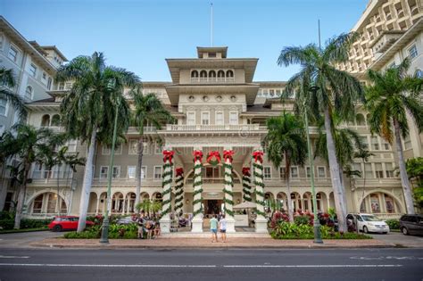 Hotel De Referencia Moana Surfrider En Waikiki A Tiempo De Navidad