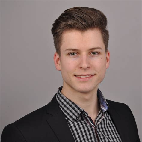 Adrian Gerhardt Senior Business Controller Schreinerei Heimroth Gmbh Xing