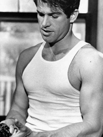 Warren Beatty Young Body