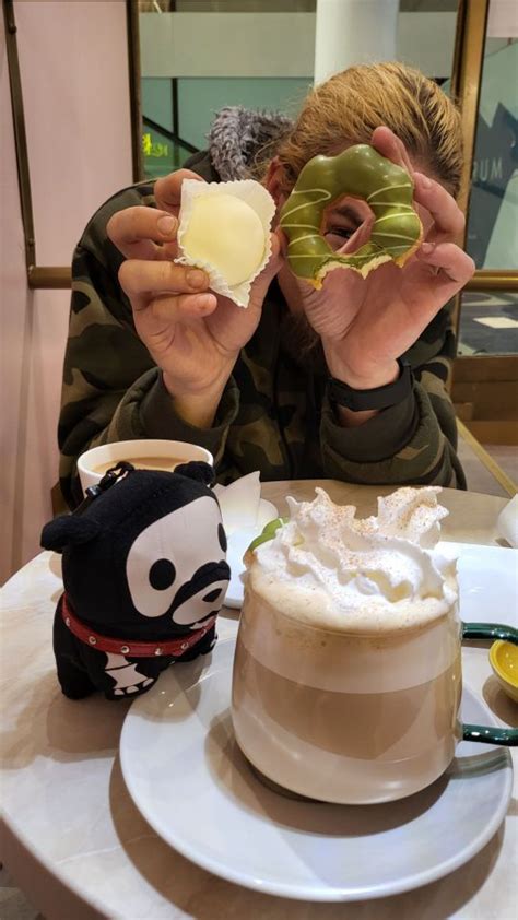 Anime Kauppa Urumin Avajaiset Ja Pumpkin Spice Lattea Japanilaiskahvila