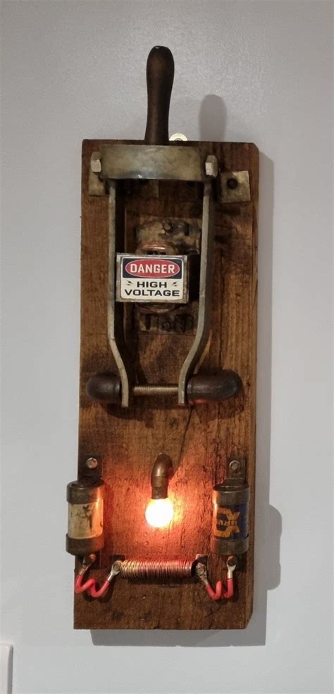 Mad Scientist Frankenstein Pull Switch