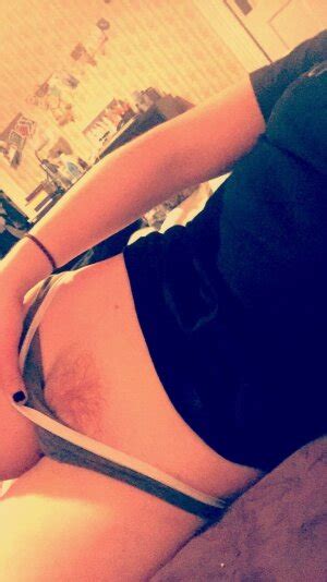 Pelego Hairy Trimmed Bush