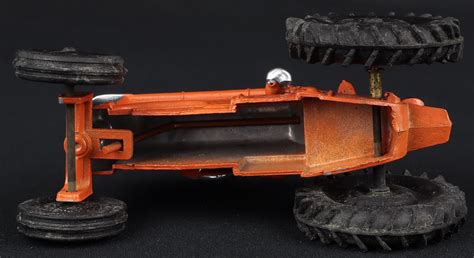 Crescent 1805 Tractor With Driver Qdt